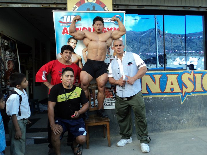 Worldwide Bodybuilders: Peruvian bodybuilder Cesar Quispe