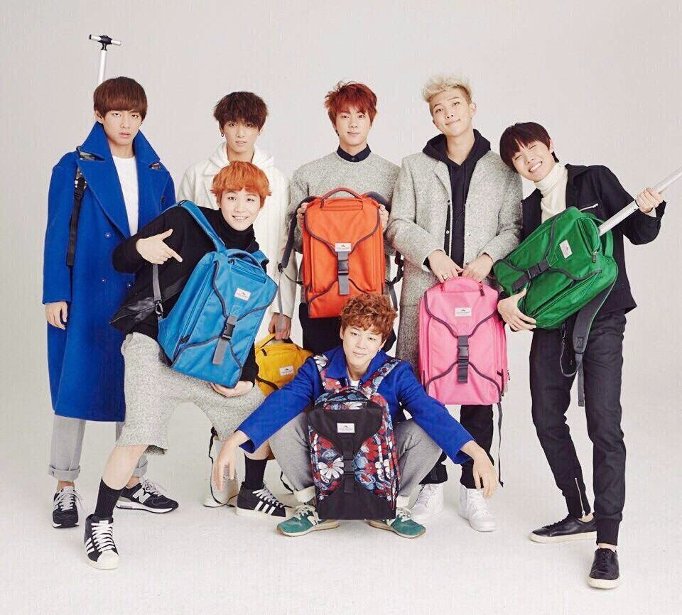 KPOPINDONEWS: Pose BTS untuk 'CeCi' Edisi Februari