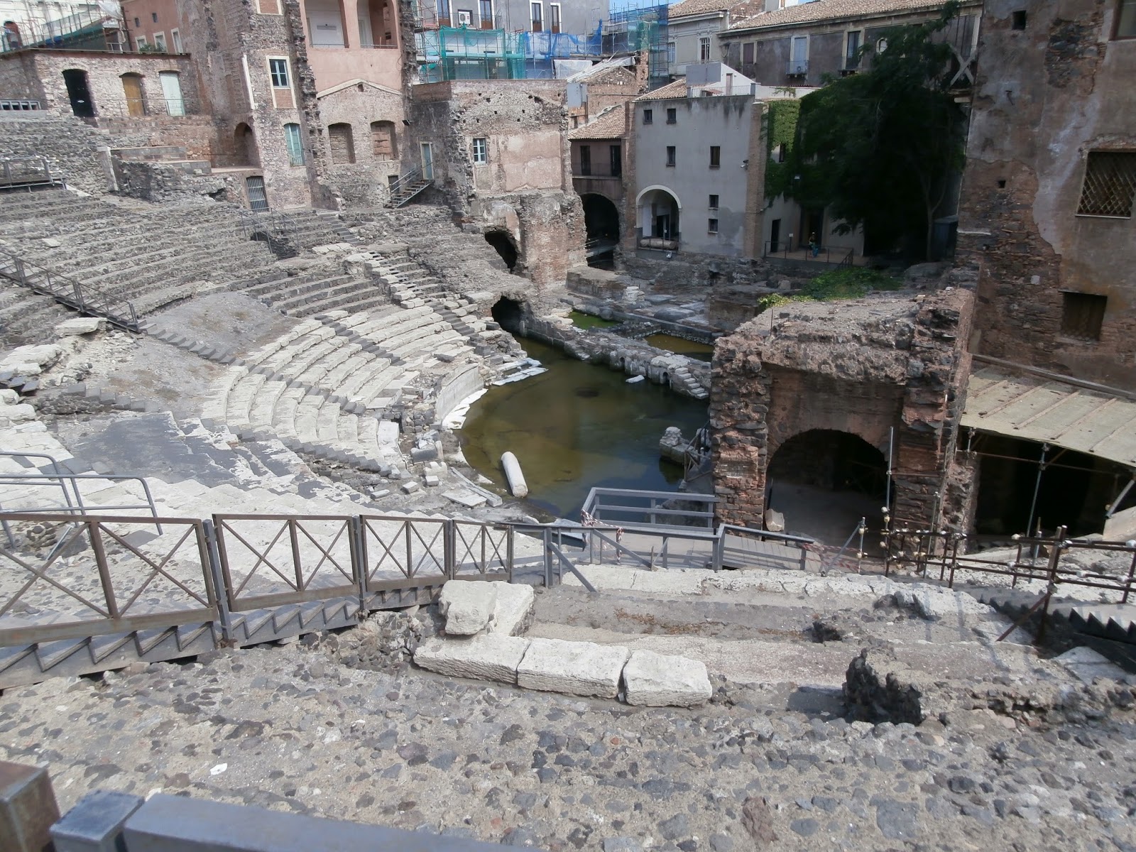 OPPIDA IMPERII ROMANI: CATINA (Catania)