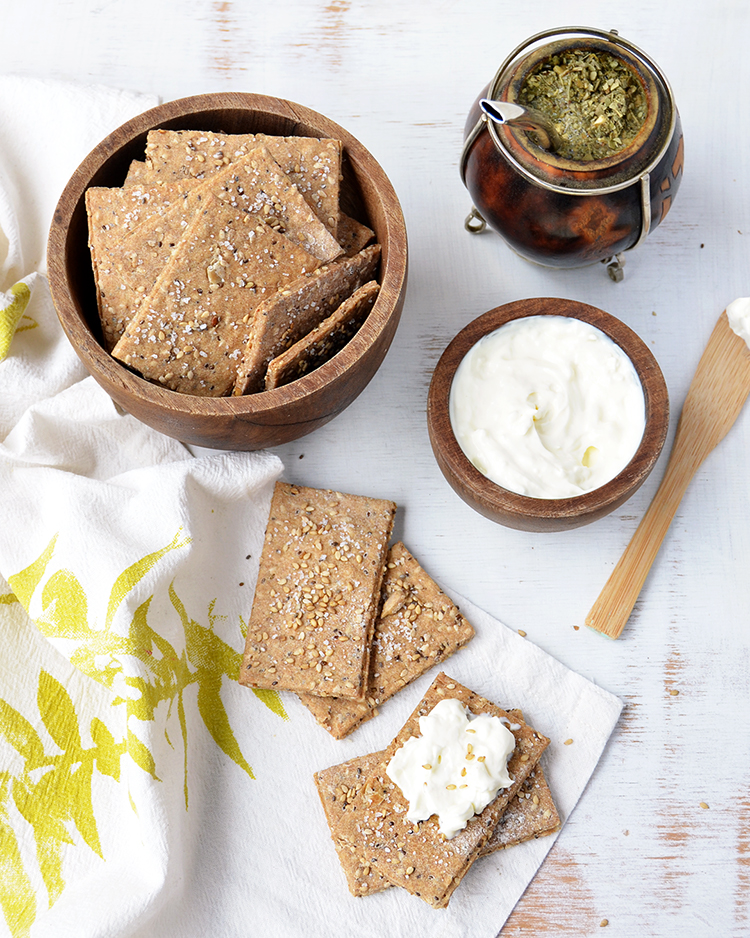 Crackers integrales con semillas / Recetas dulces, fáciles y ricas ...