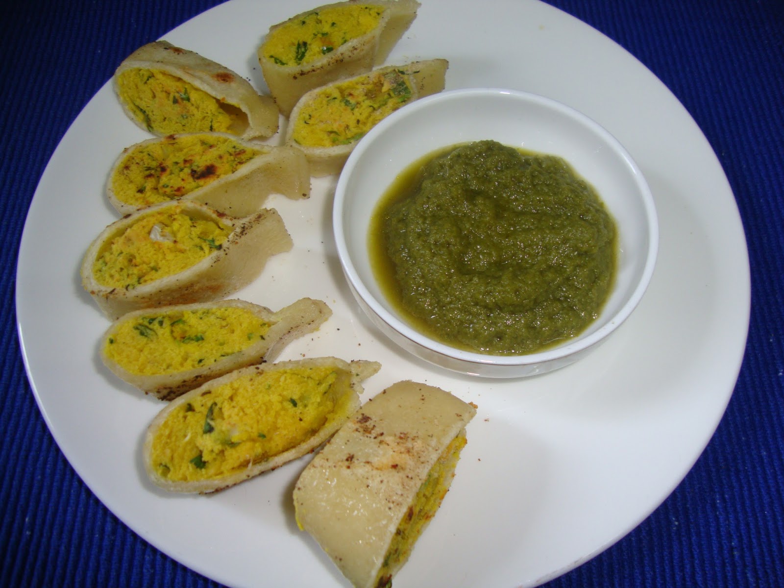 Cooking Delights: Daal Pitha ( suji )