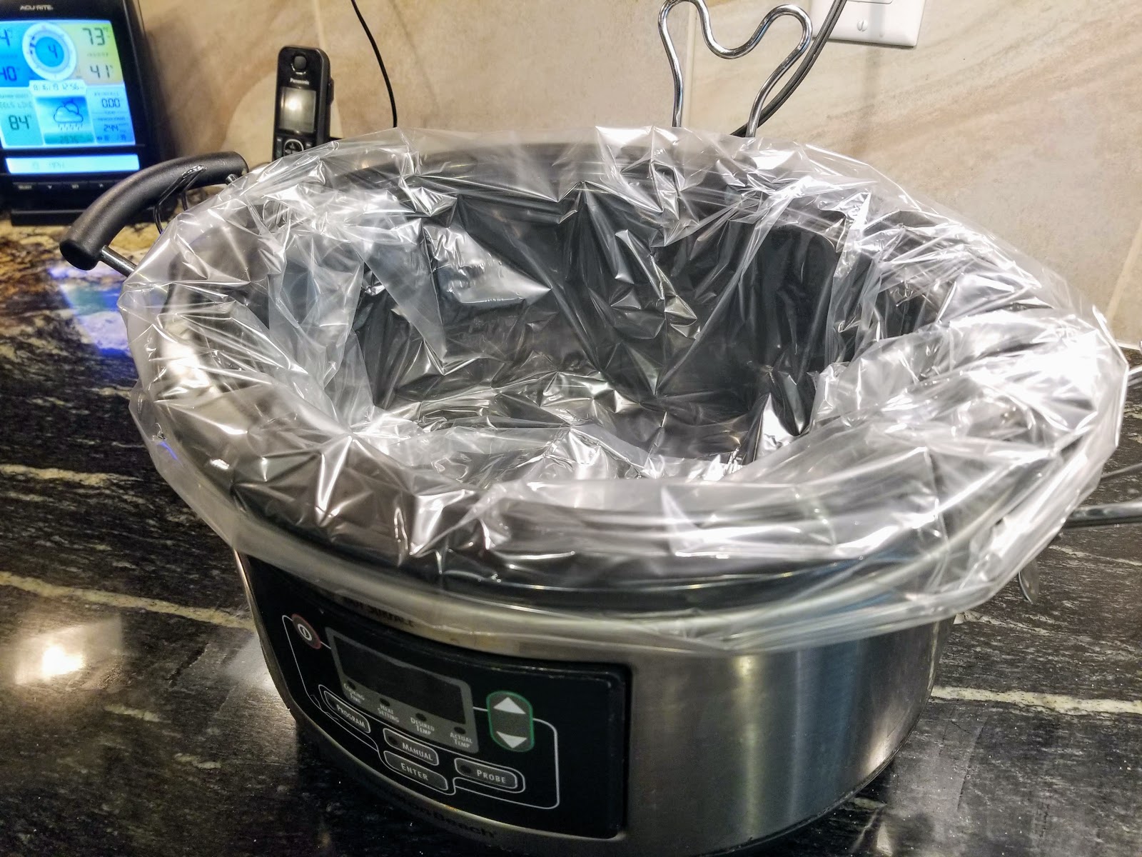 The Carnivorous Food Breeze: Corn Casserole (or... "Crock Pot Corn Plop!")