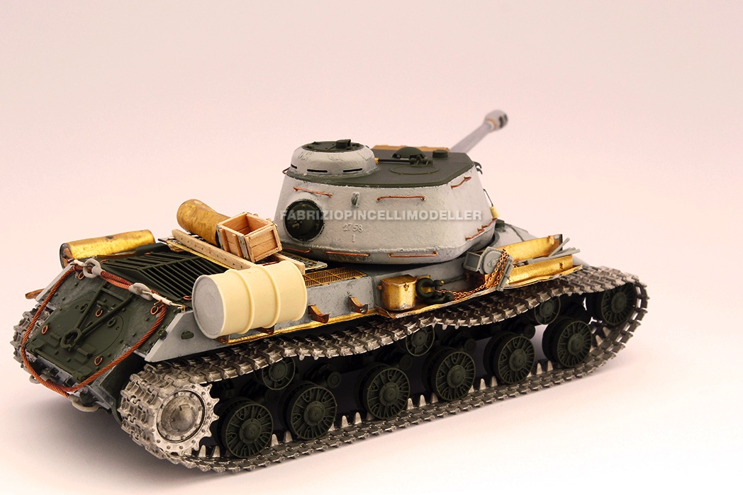 Fabrizio Pincelli: JS-2: building completed.