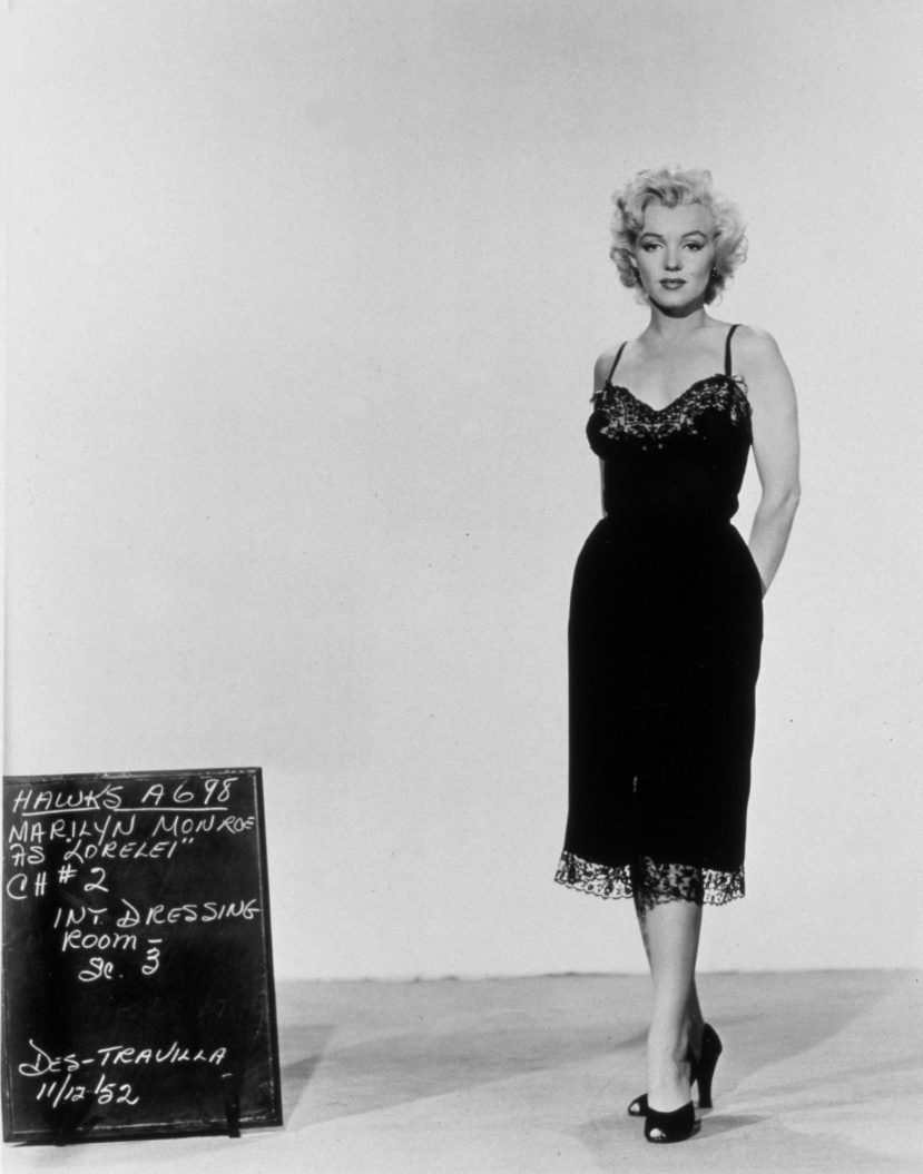 22 Pictures of Marilyn Monroe Wardrobe Tests as Lorelei Lee in ...