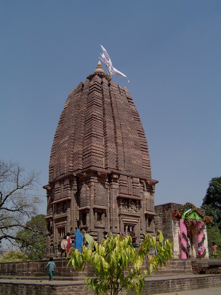 Hindu Temples of India: Chaumukhnath Temple, Nachna, Madhya Pradesh