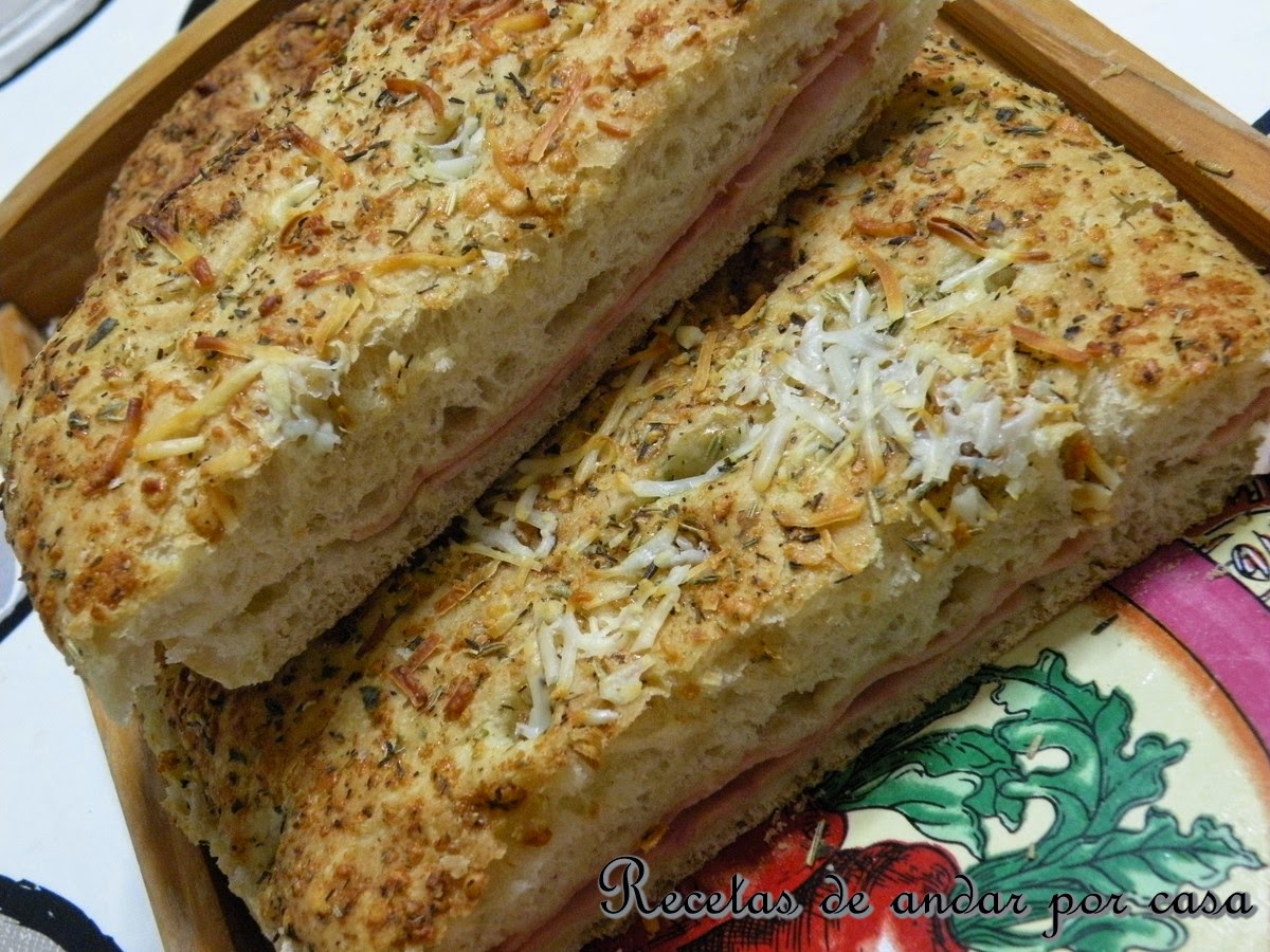 Recetas de andar por casa.: Focaccia rellena (recetas precocinadas).