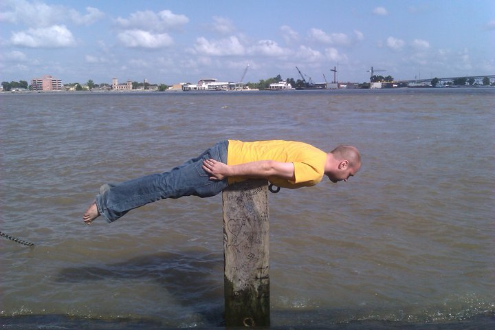 Random.dot.FM: the crazy world of planking?