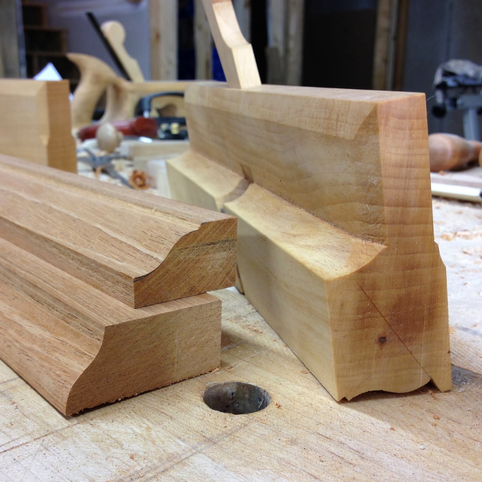 Caleb James Chairmaker Planemaker: Cyma Recta / Reversa Ogee Moulding ...