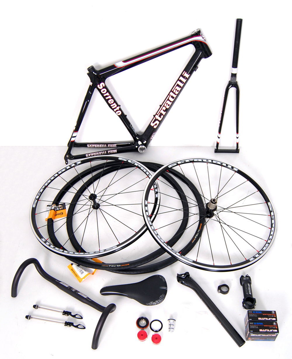 Stradalli Cycle Insider: 2012 STRADALLI SORRENTO FULL CARBON ROAD BIKE KIT
