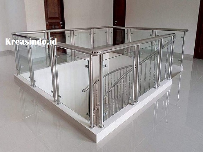 Ini Dia 10 Lebih Model Railing Kaca Kombinasi Stainless yang Bisa Buat ...