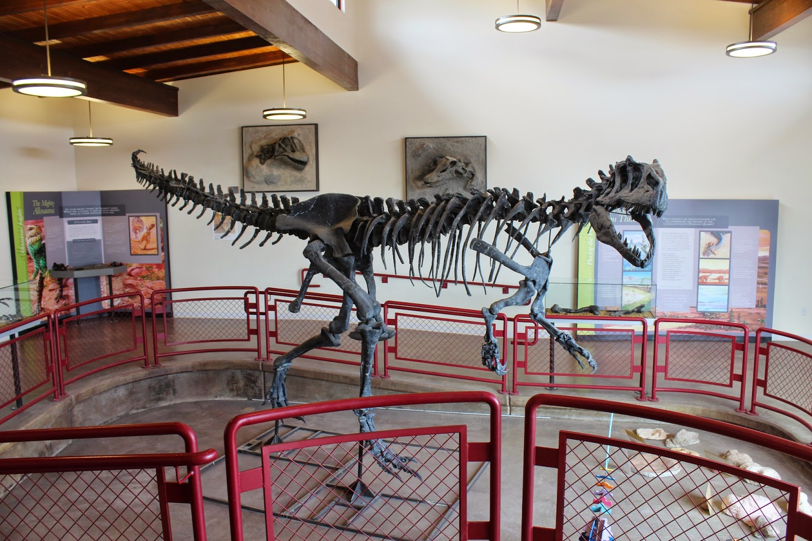 gjhikes.com: Cleveland-Lloyd Dinosaur Quarry