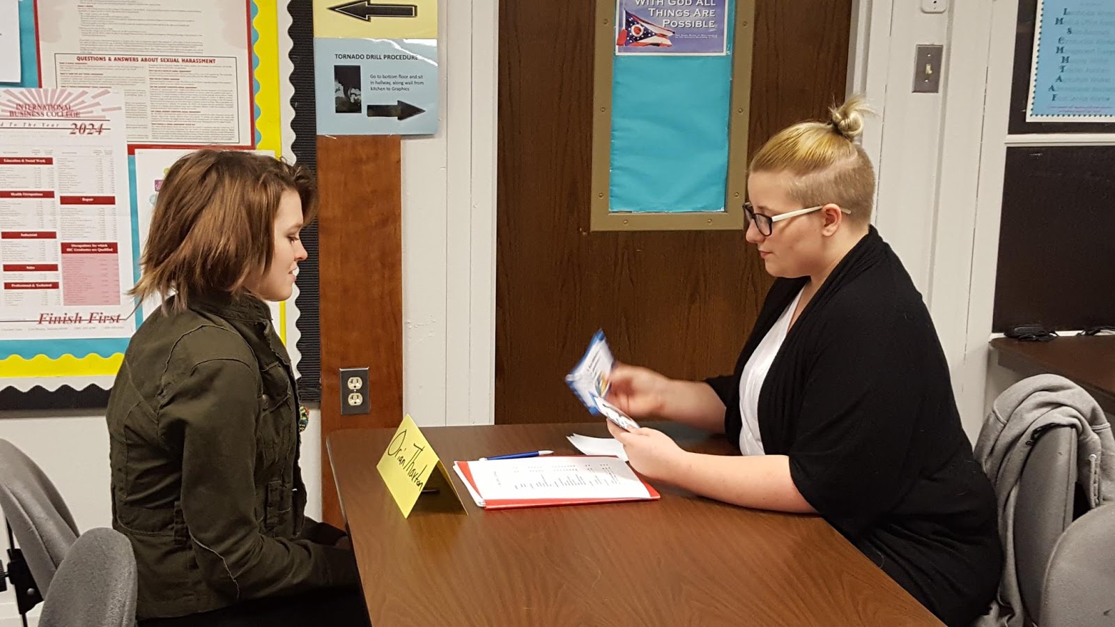 CBI Tri Star: CBI Tri Star Mock Interview Day - Dress For Success! CBI Tri Star: CBI Tri Star Mock Interview Day - Dress For Success!