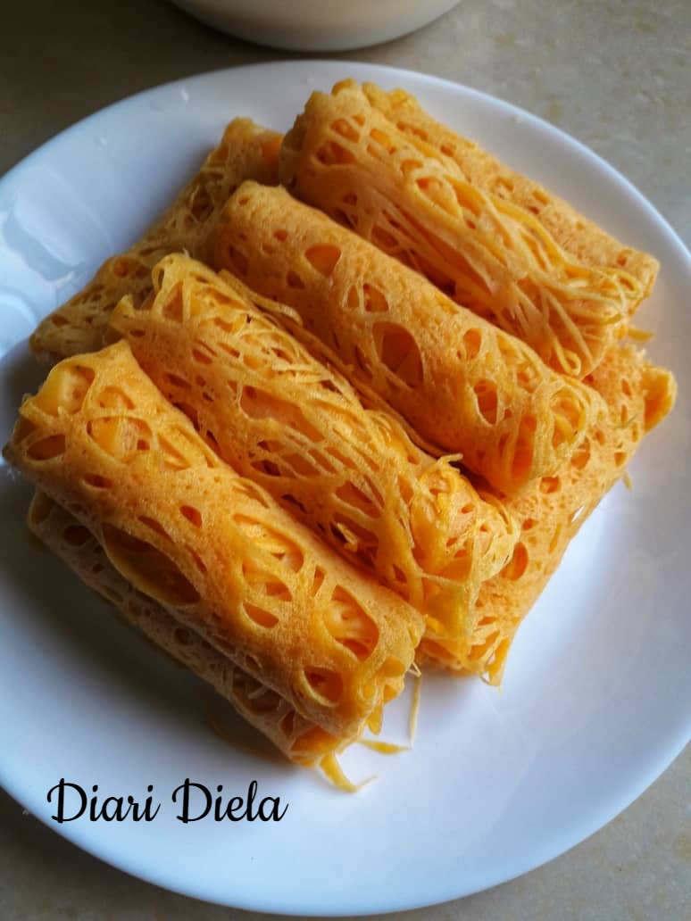 DIARI DIELA: Roti Jala Kuah Kari Ayam