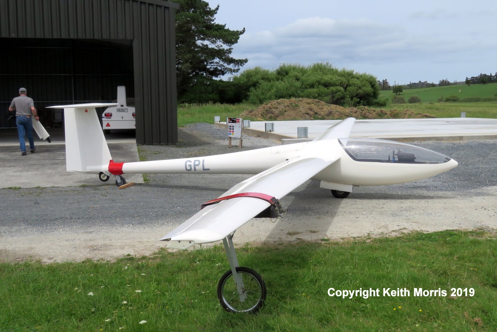 NZ Civil Aircraft: DG 400 Motor Glider ZK-GPL at NZKF Today 19-11-2019