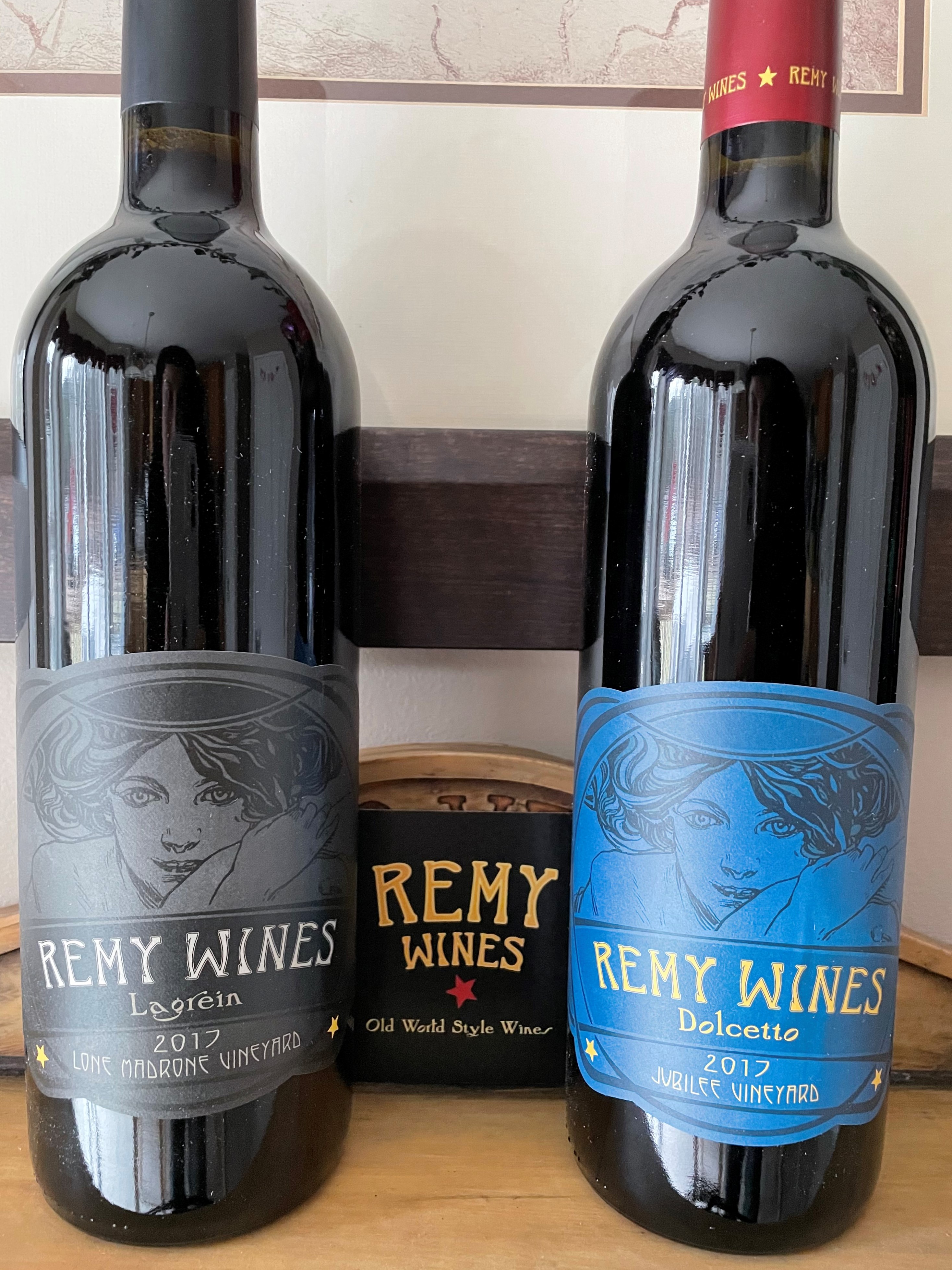 Vino Travels ~ An Italian Wine Blog: Remy Wines: Italian Grapes in ...