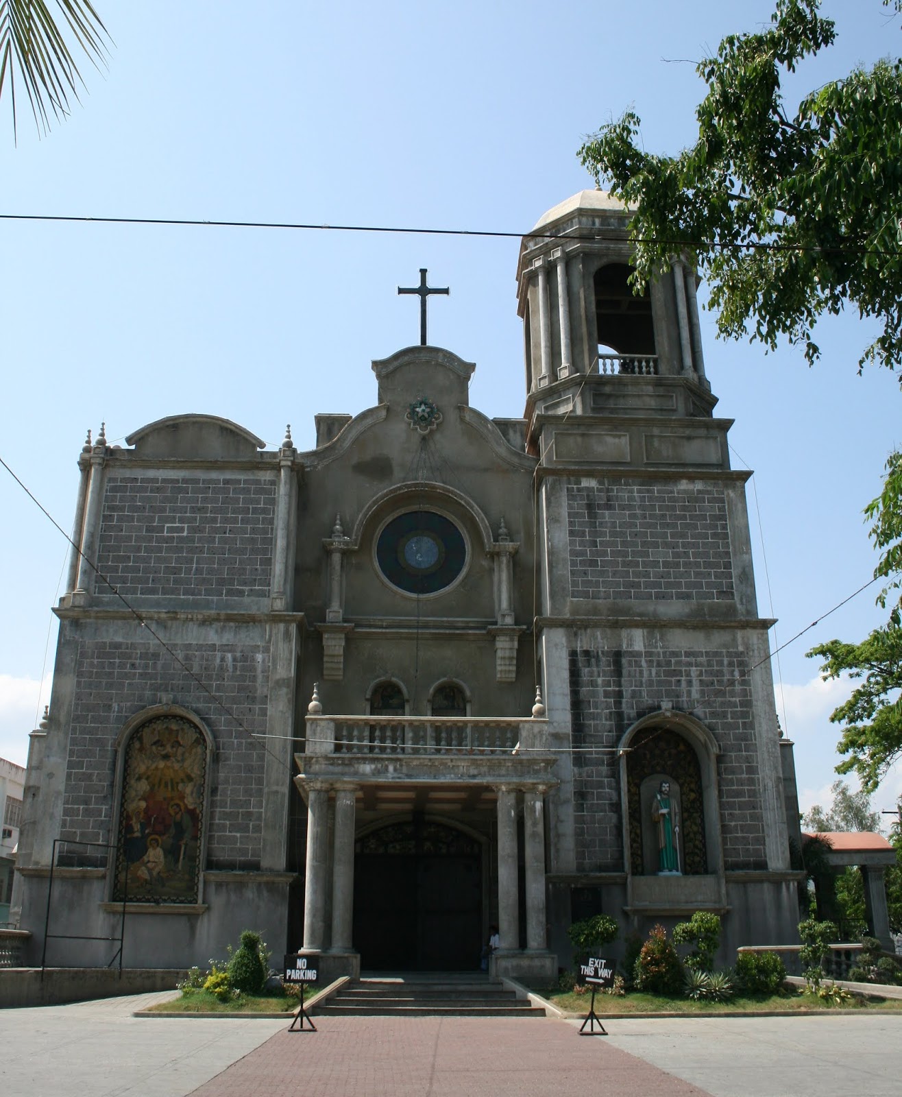 BEACHES AND CHURCHES: THE CHURCHES OF NUEVA ECIJA. Part Two: DIOCESE OF ...