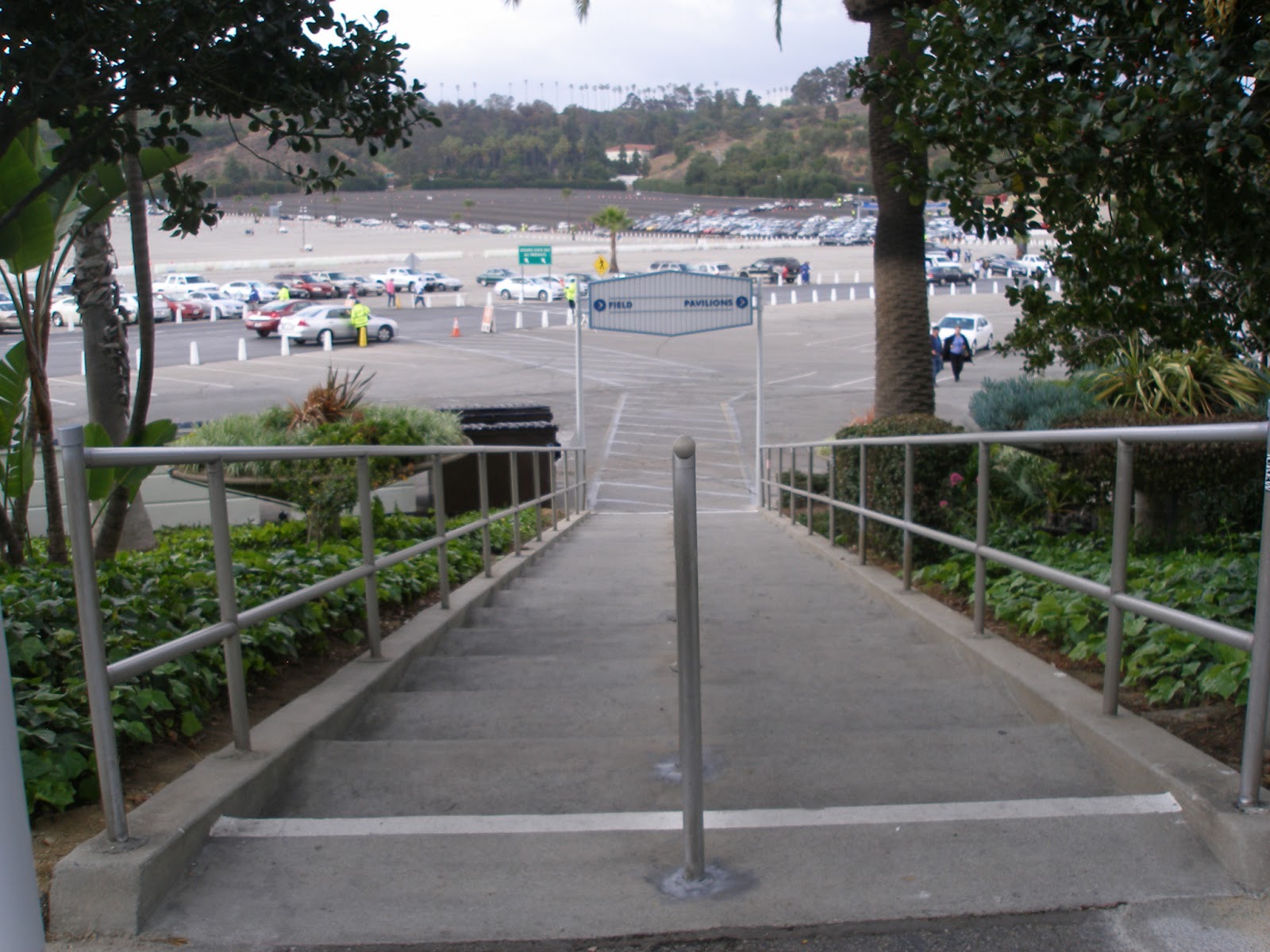 Los Angeles: Climbing the Hidden Stairways: Dodger Stadium Stairs