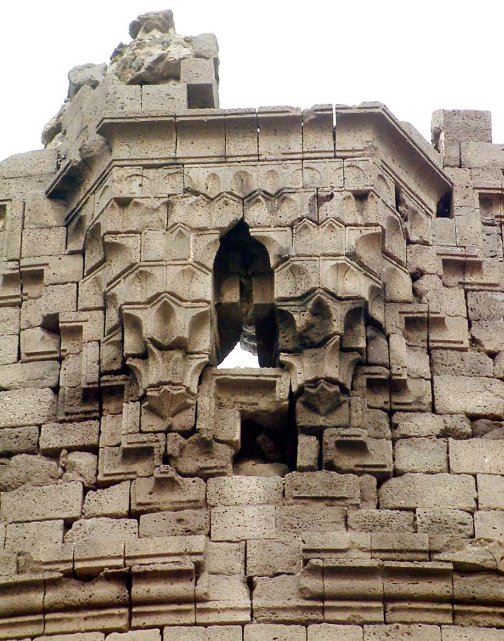 ZAROKÊN AGIR: ANTİK KÜRD MİMARİSİ