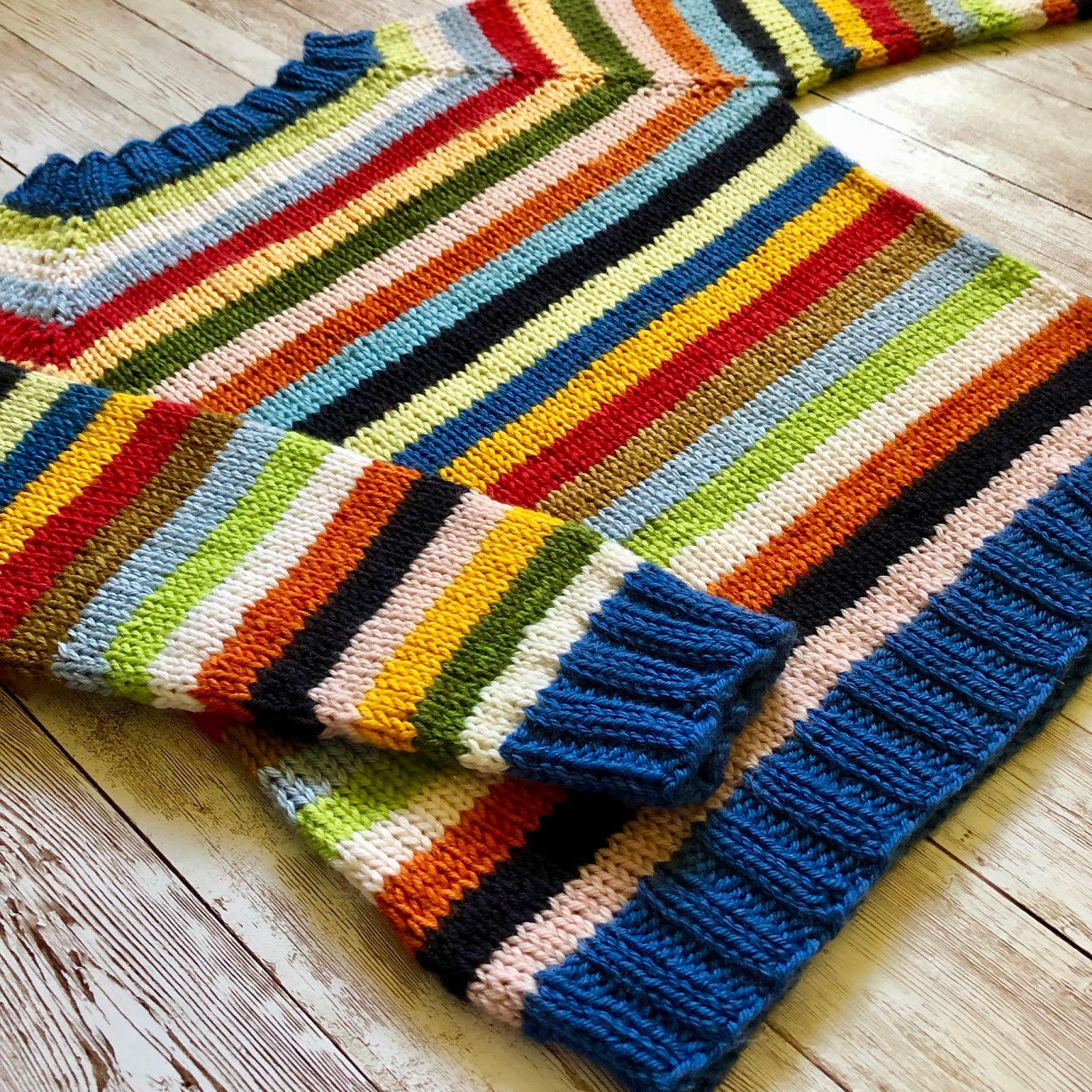 Chroma, free pattern - Knitionary