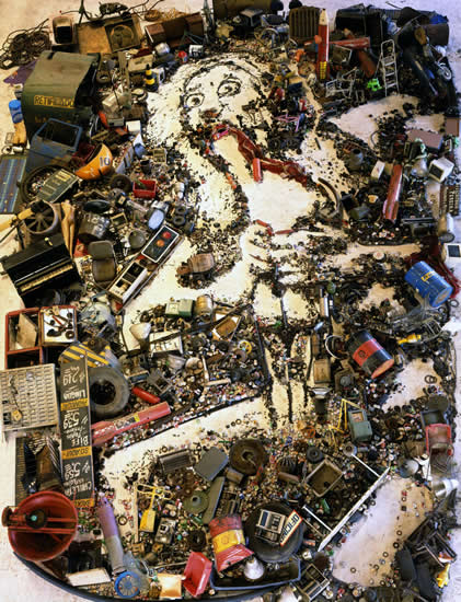 Ghosts Of The Great Highway: Epic Proportions. The Photos of Waste Land By Vik Muniz.