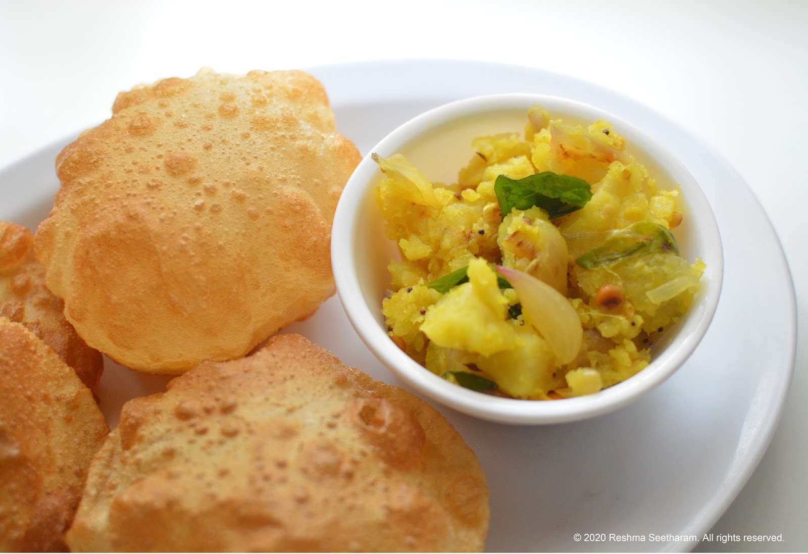 Aloo puri recipe