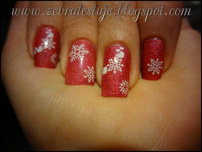 Zebra Testuje: Lakier do paznokci ZILA FLASH 124 Raspberry