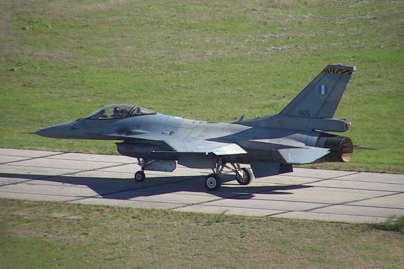 First Hellenic Air Force upgraded F-16 Viper makes maiden flight - Blog ...