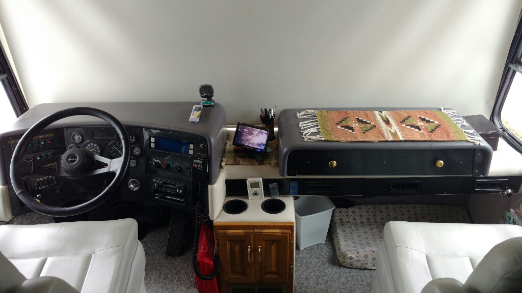 What A View!!! : MOTORHOME MODIFICATION - *D* Dash and Desk and Drunk ...