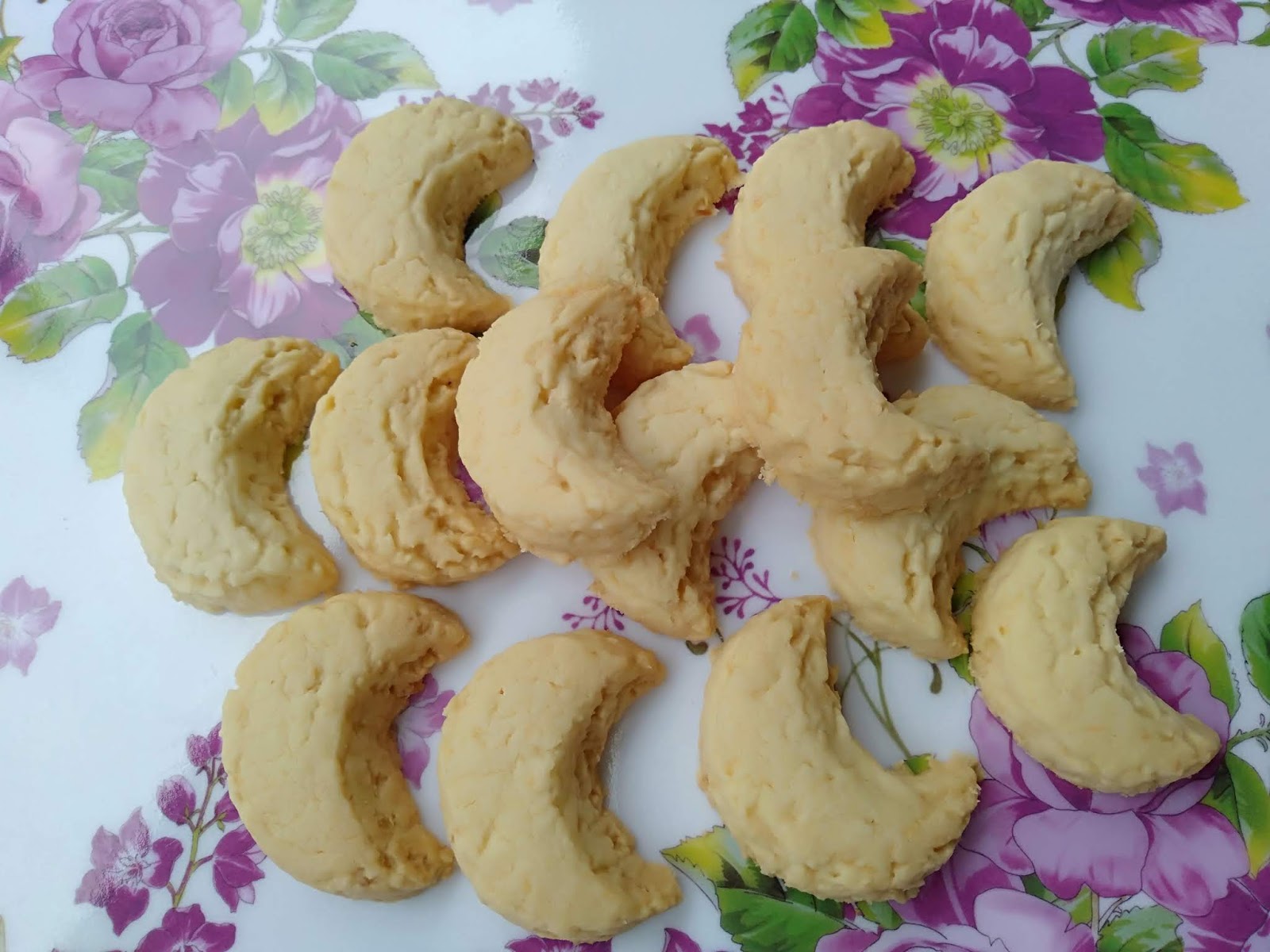 Biskut Kelapa Crunchy Creamy
