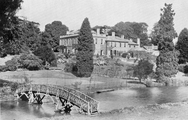 Landed families of Britain and Ireland: (399) Barnett of Glympton Park