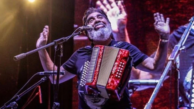 Celso piña - México