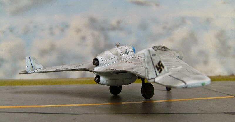 Happyscale-Modellbau: Gotha P.60 C-1 - AZ model 1/72