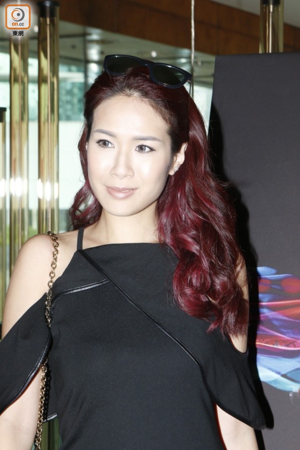 TVB Entertainment News: Lisa Chong hopes to film series with her ...