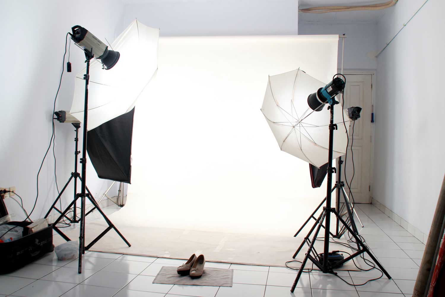 Click-MAX Photography: Di SEWA KAN / RENTAL STUDIO FOTO di Jakarta Barat