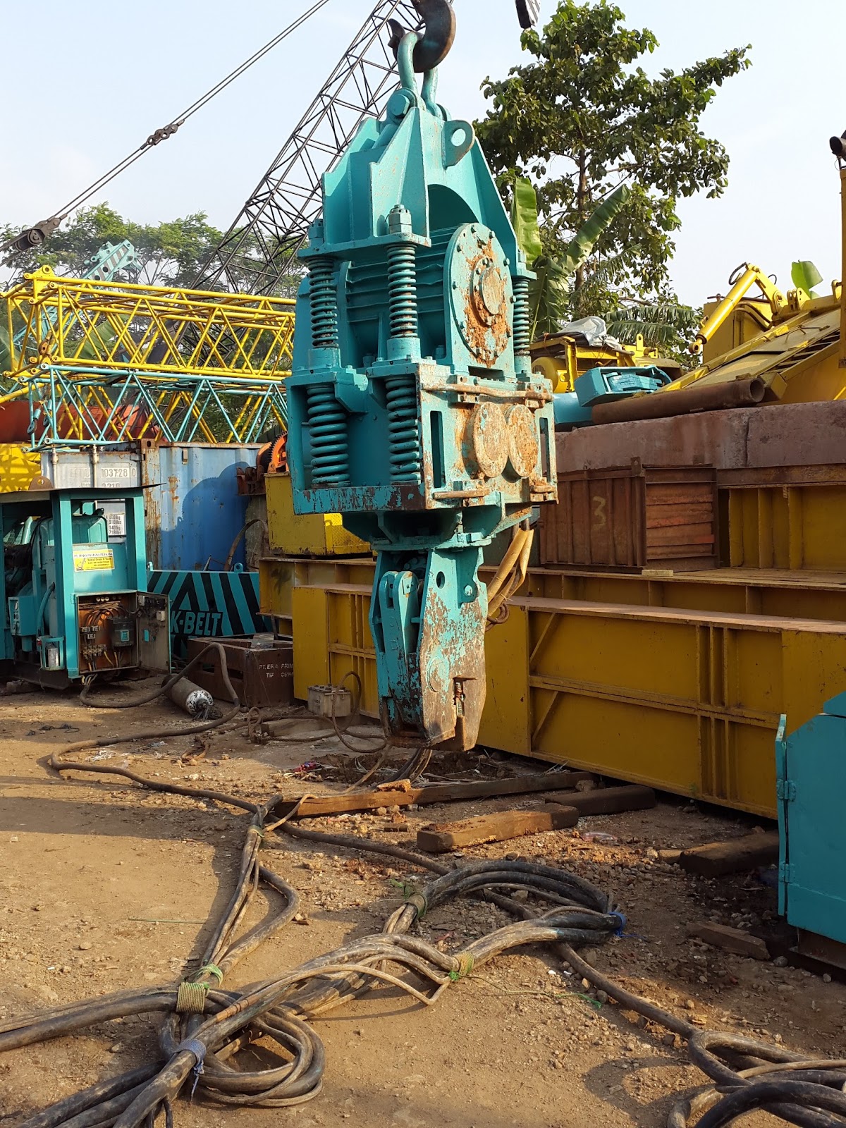 JUAL ALAT BERAT DAN RENTAL CRAWLER CRANE, VIBRO HAMMER, PILE DRIVER ...