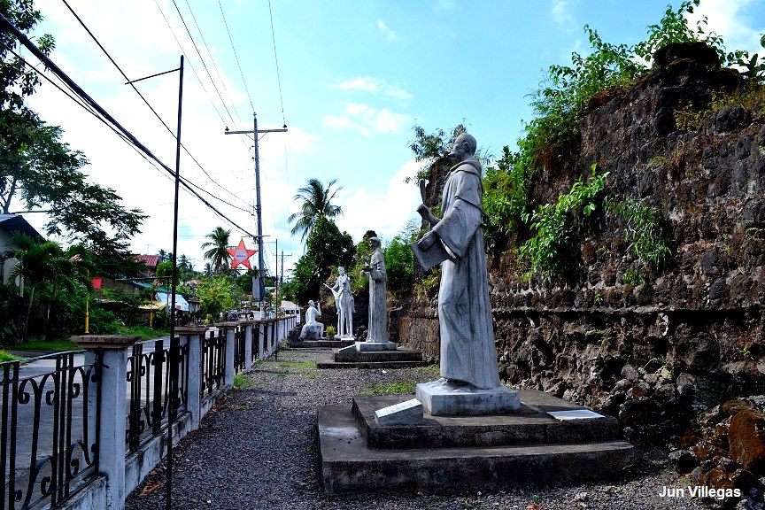 Smart Backpacker: Top 10 Ruins in the Philippines for Tourists