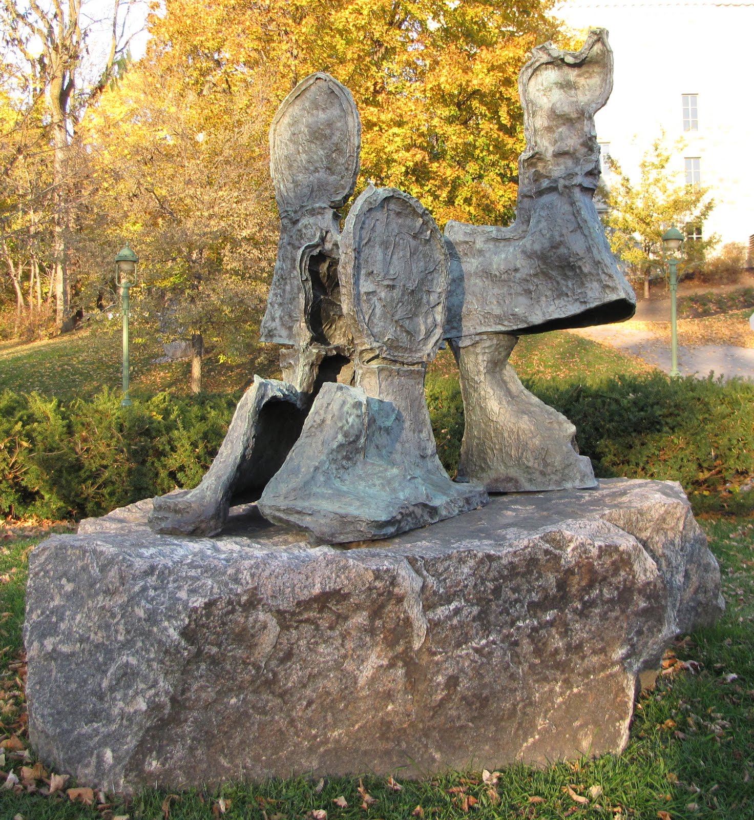 imagezmots: Le Jardin de sculptures Julie et Christian Lassonde