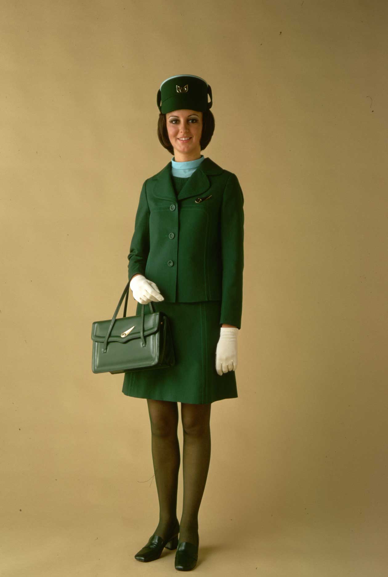 Beautiful Flight Attendant Uniforms Around the World From the 1970s ...