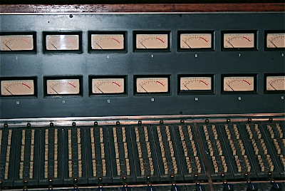 balance blog: Neve 8078