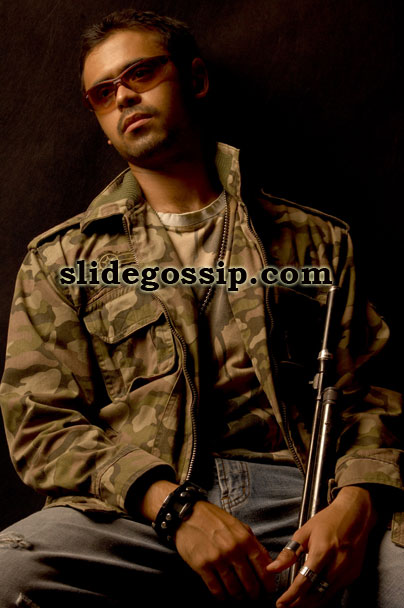 Mirror World: Artis Pilihan SlideGossip : Mike Lucock