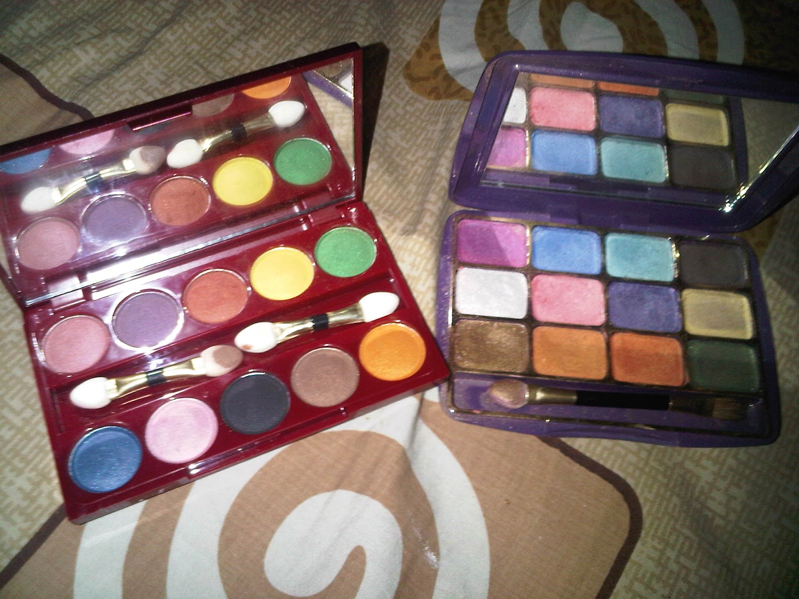 Mirabella Eye Shadow Kit - Racun Warna-Warni