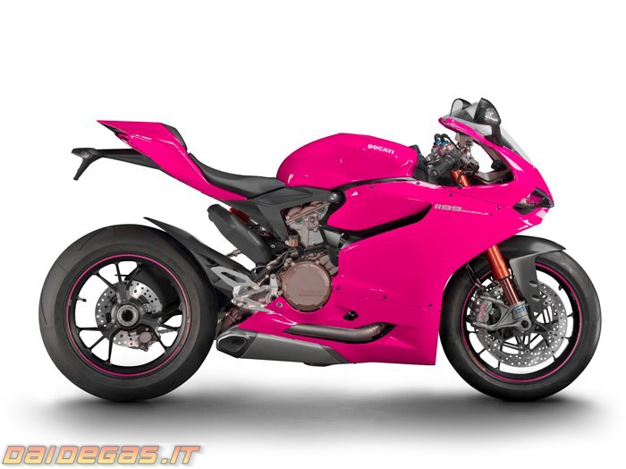 ONE LOVE: LA MOTO DE MIS SUEÑOS