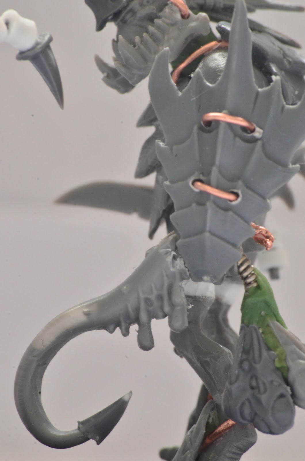 Modern Synthesist: Kroot Tyranid Hunter