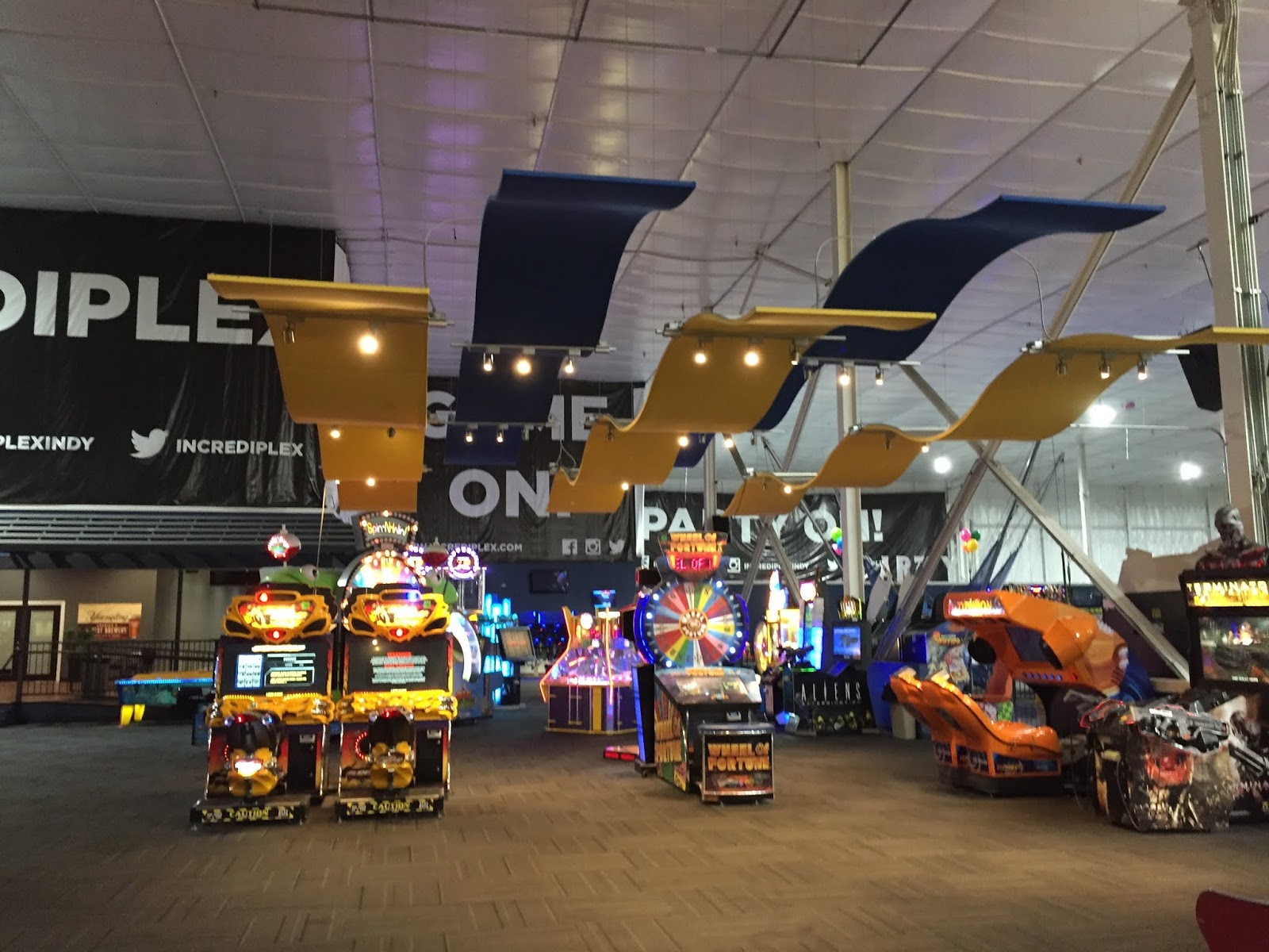 Tiviachick Loves Laser Tag: Incrediplex Lives Up To Their Name!