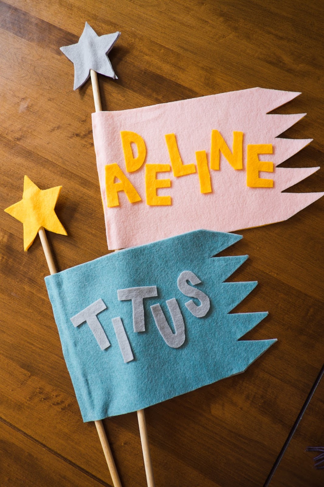 Domestic Fashionista: Felt Name Flags