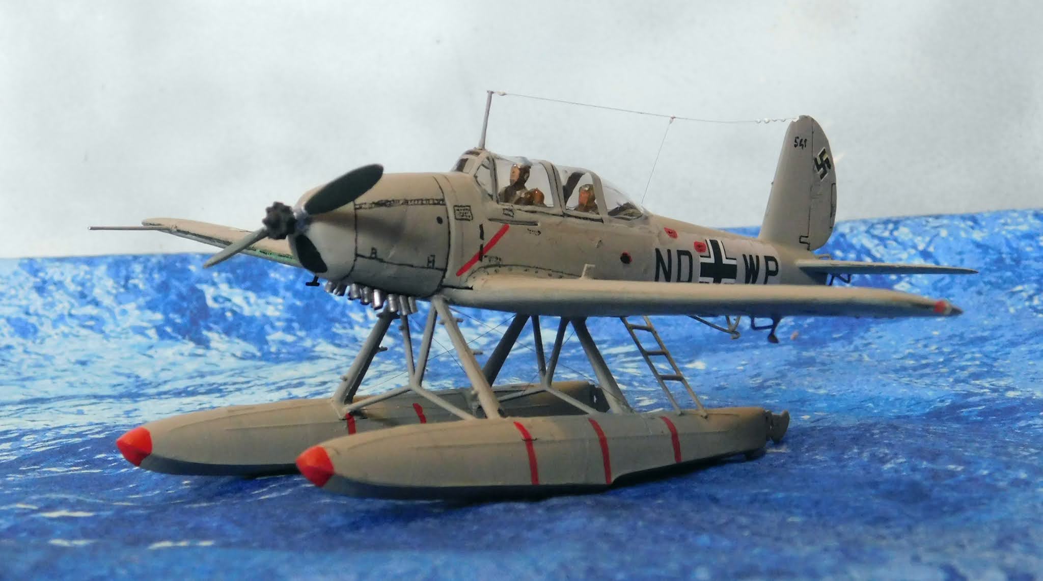 Happyscale-Modellbau: Arado Ar 199 - Matchbox conversion 1/72
