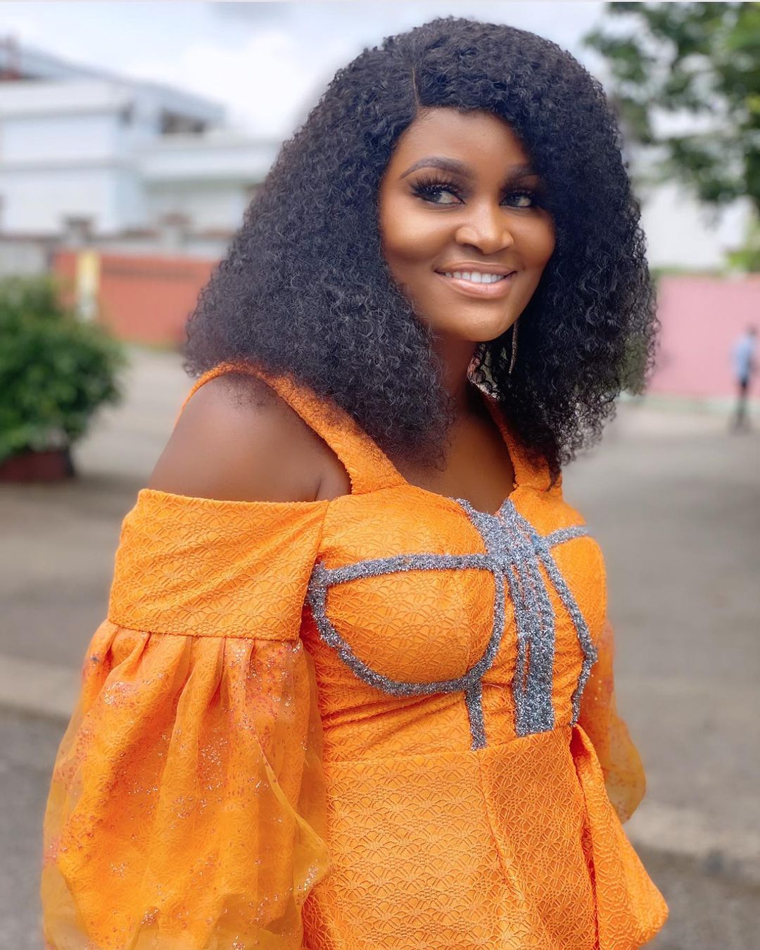 Chizzy Alichi Biography, Pictures, Husband Mbah, Height, Age, Child