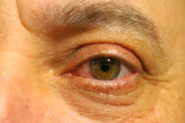 La Dolce Vita ?: El ojo que todo lo ve ....