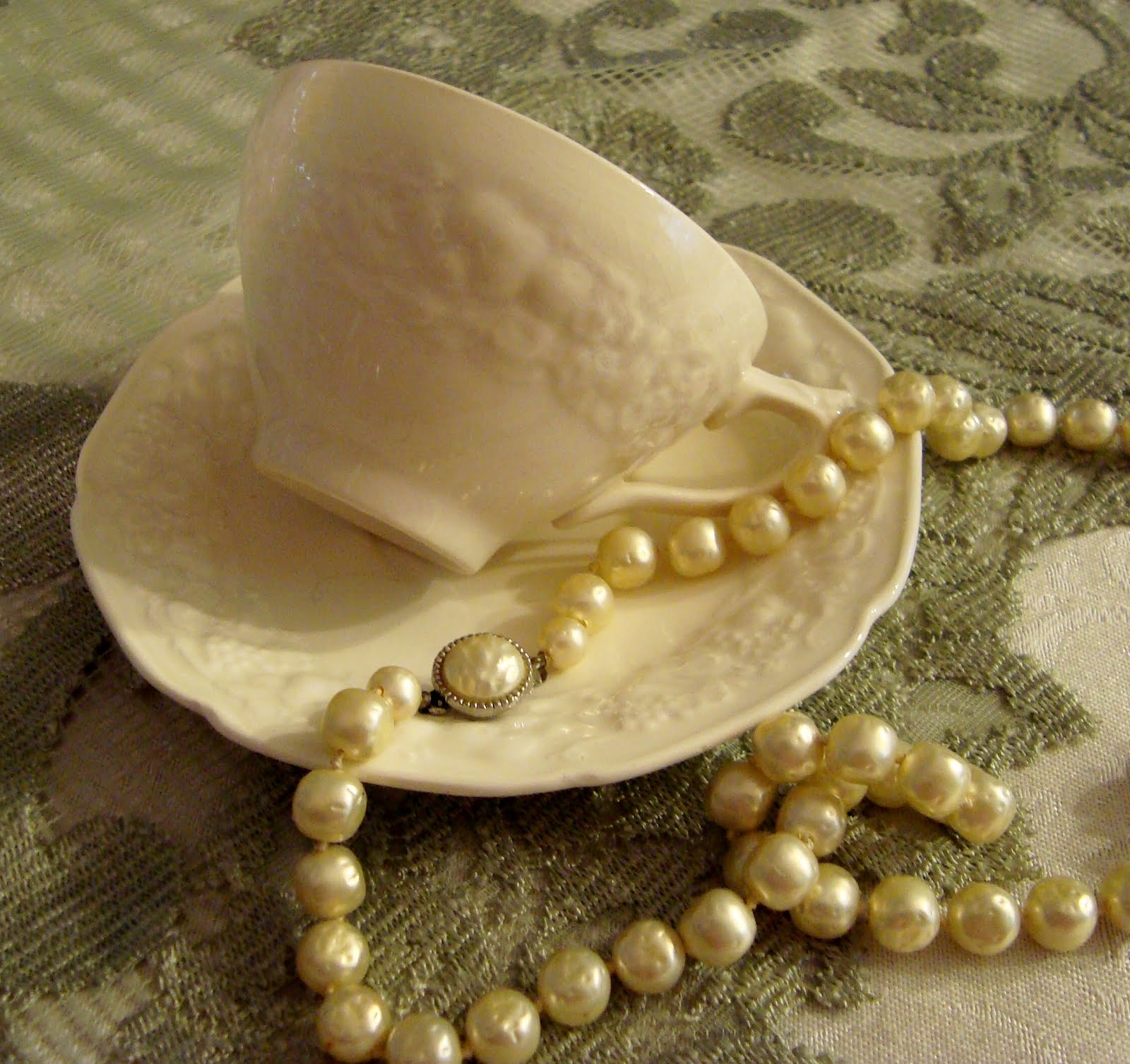 Martha's Favorites: SUMMER FUN WITH TEA CUPS!