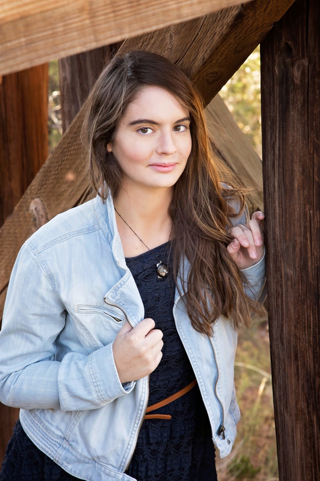 Allison Shrum- Makeup Artist